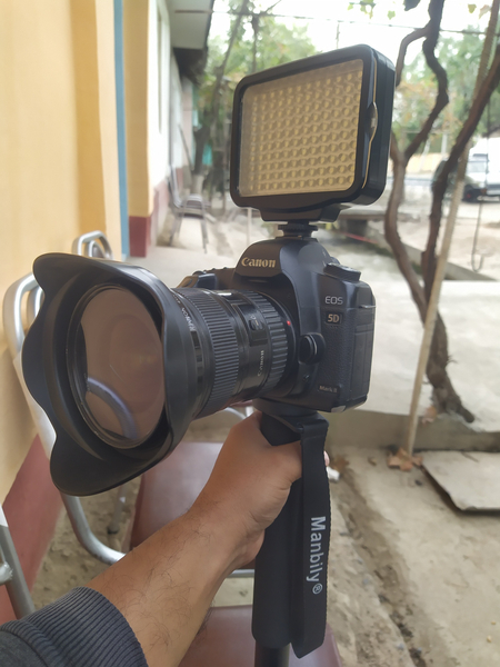 Canon EOS 5D Mark 2 sotiladi