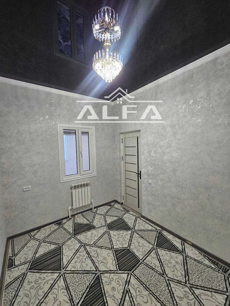 3 xonali 105m² 5-qavat sotiladi.