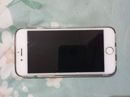 Iphone 6   64gb sroshni
