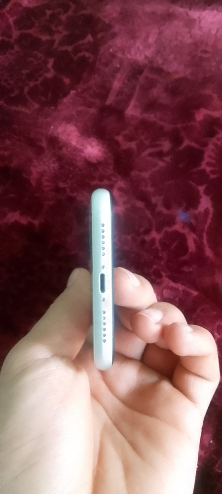 Iphone xr 64 gb 83%