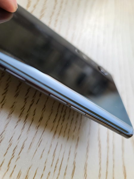 LG Velvet 5G. OzU 8 GB. Joyi 128 GB. Snapdragon 765. Garantya beriladi