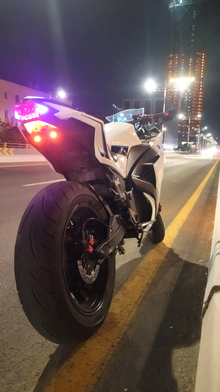 Электромотоцик Yamaha R3 5000ват 100Ампер Литионная батарея Срочно