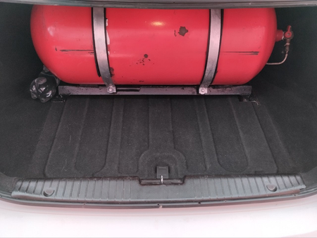 Lacetti 1.8 1 pozitsiya Gaz-benzin 2012  yil