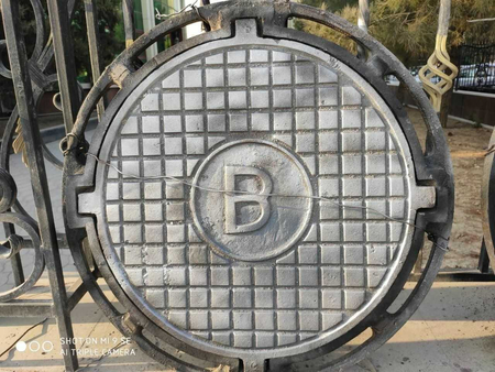 Чугунный люк от первых рук, люк, Полимерный люк с сертификатом,