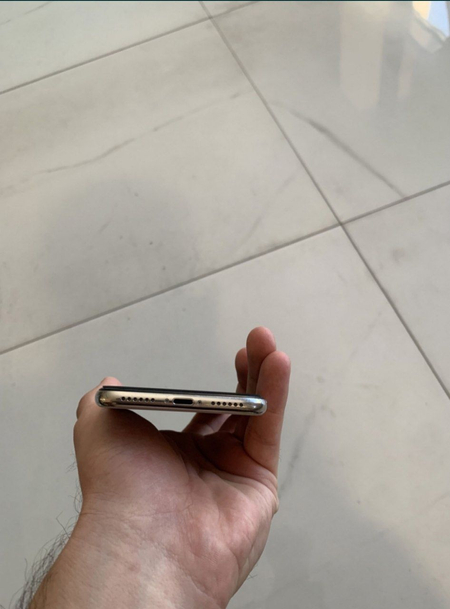 iPhone Xs ideal holatda