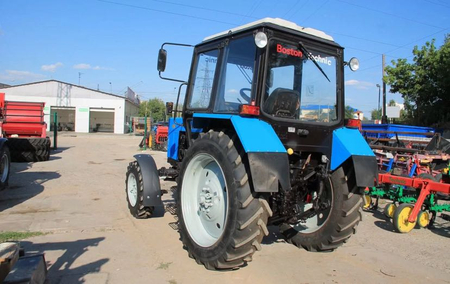 Трактор МТЗ (Беларус) 82, 2005