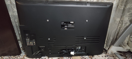 TOSHIBA 42 диагональ.