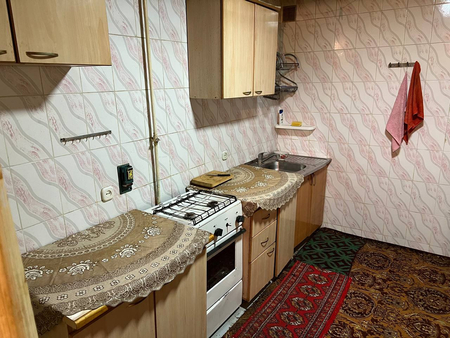Продаю свою собственную квартиру в районе дск