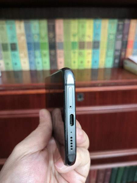 Продается в идеальном состоянии Xiaomi Mi 10t Pro 8/256
