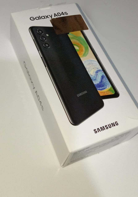 Продается телефон SAMSUNG Galaxy A04s