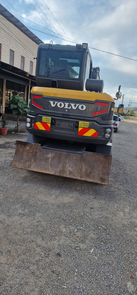 Volvo EW60E 2017 SOTILADI