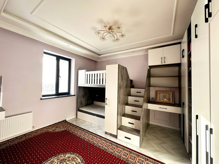 Продаеться ул.Бобура новостройка 103 м2
