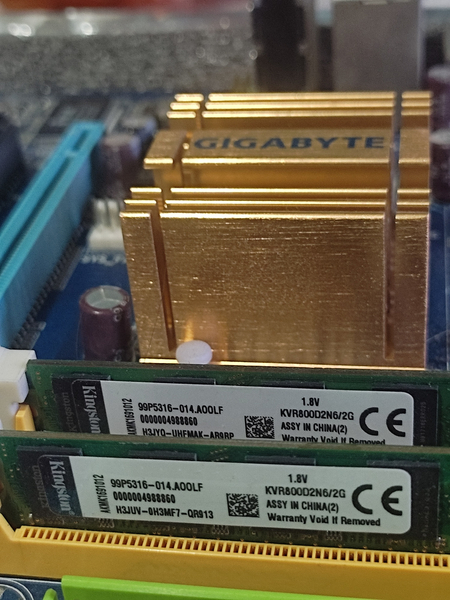 Продам материнскую плату P 31 gigabite