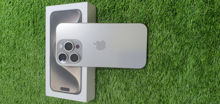 Iphone 15 pro 93% 256GB Titanium KH/A