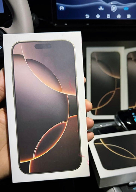 Iphone 16 pro max 256 Natural titanium