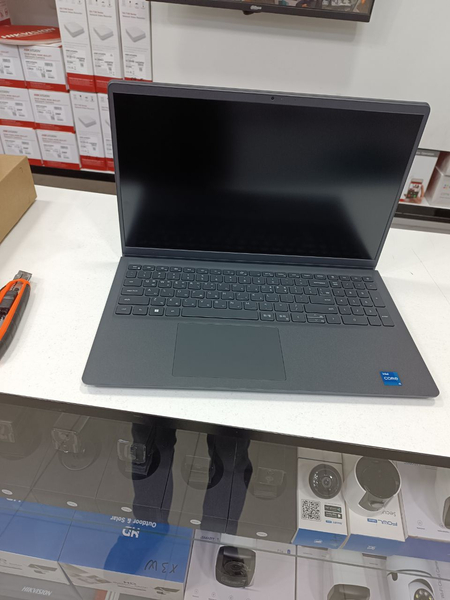 Dell i5 1235U 8 operatifka 512 ssd tezkor hotira
