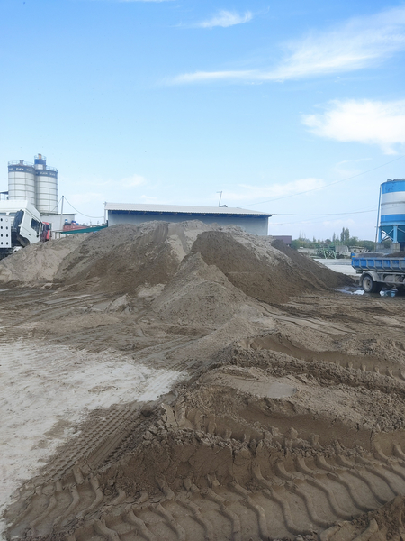 Песок доставка кум тозза шебёнка булыжник клинец кампот шлакоблок