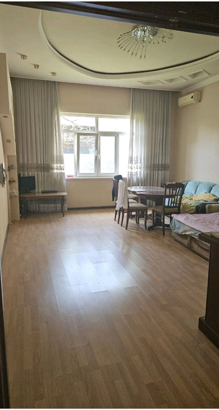 Продается дом в мирзоулугбекском районе,возле городского овира,паспорт