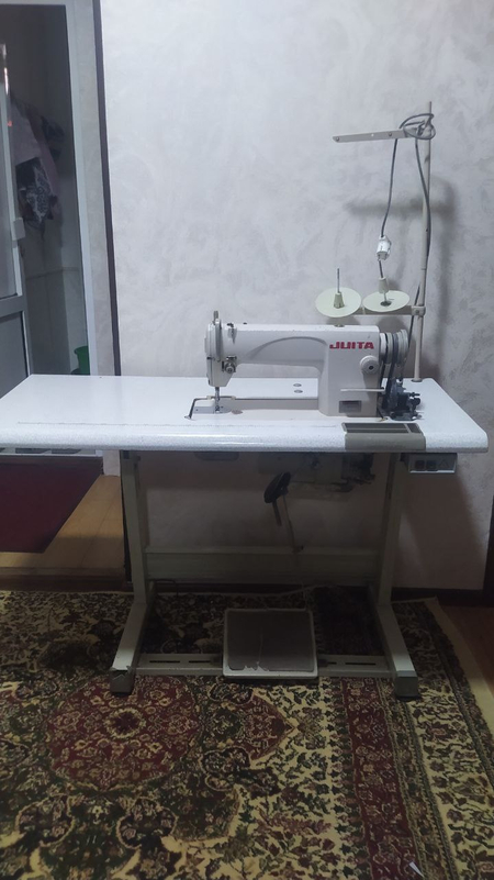 Tikuv mashinasi Juita model 9800