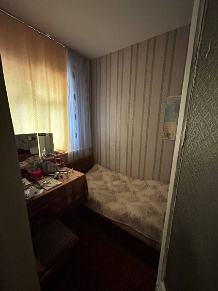 Юнусабад 15 продаётся квартира 2/2/4