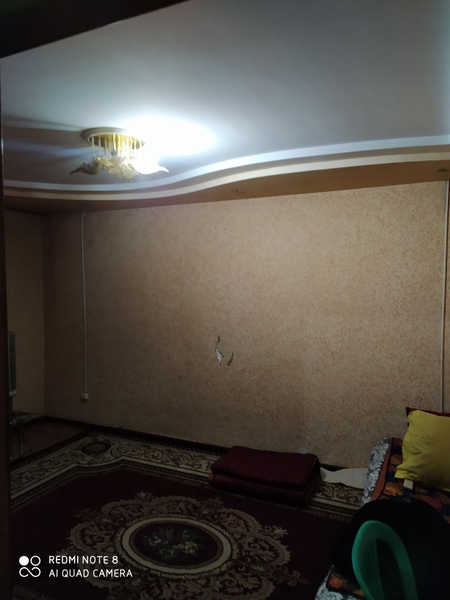 Продам спутник2 1ком 2этаж 2этажки возле метро 5станция с ремонтом