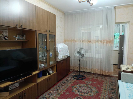 Квартира 3/1/5 на Ю-19 с огородом и мебелью, 1-линия (А)