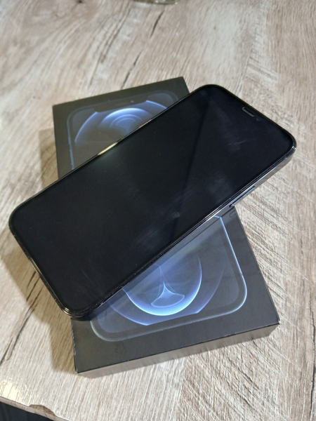 Продам iPhone 12 pro 128GB