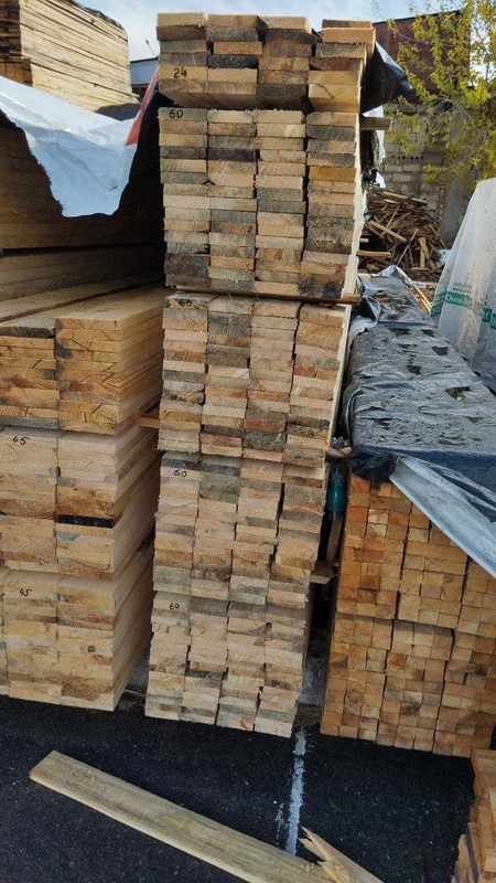 Siz izlagan har hil olchamdagi taxtalarimiz bor