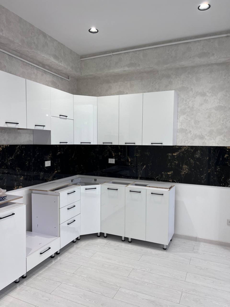 Мирабад Продается Участок 1,4 соток.Фасад 8 метров.Дом 130м2.Черновая