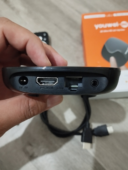 Mi 4K 60Hz TV boks 2/16Gb. Televizorni SMART qilib beradigan qurilma.