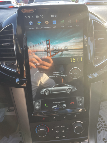 Автомонитор веритикальный (tesla) android