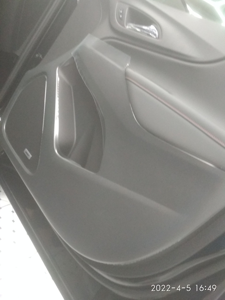 Auto laminat xar qanday uslubda