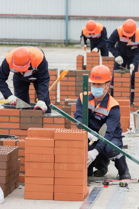 Строителей каменщики бетонщики выполняем все виды строительных работ