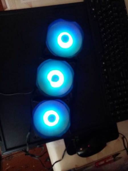 RGB Kuler Coguar 120mm