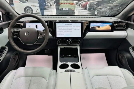 Leapmotor C01 новый