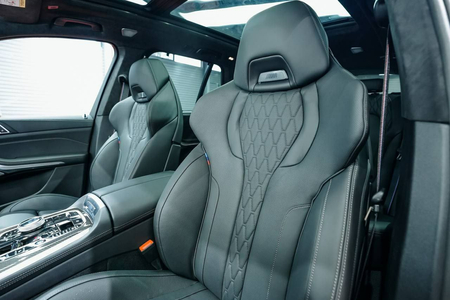 Bmw X5 M60i Facelift 2024 год