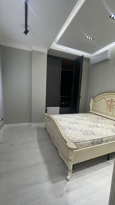 2 хонали уй ижарага берилади 500$ маклерский 40%