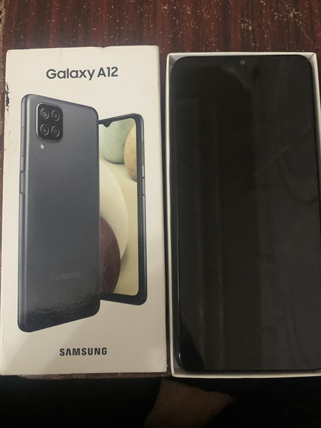 Samsung A12 64 gb