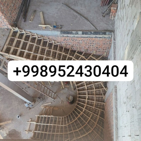 Beton Zinalar Lestnisa