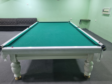 Riley billiard 2 dona rangi oq