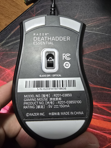 Продам игровую мышку Razer