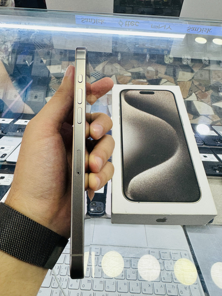 iPhone 15 Pro Max 256 gb natural