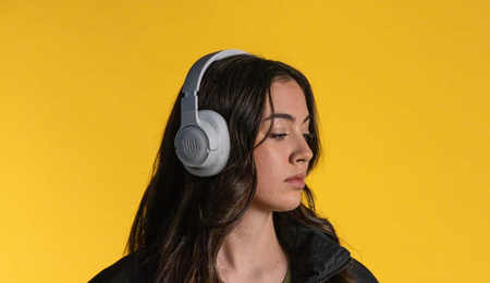 Беспроводные наушники JBL Tune 710BT + Доставка