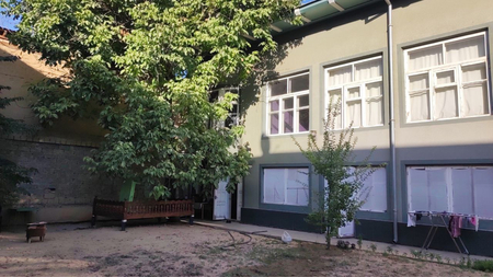 Yunusobod islom obod maxalla hovli sotiladi