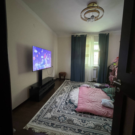 срочно сергели- 8 худуд 76 чи дом,2 хона 57/58 квадрат тоза уй,50.300$