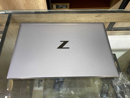 HP ZBook 15 Сенсорный Core i7-1165G7 озу16гб 512ssd Nvidio Quadro T500