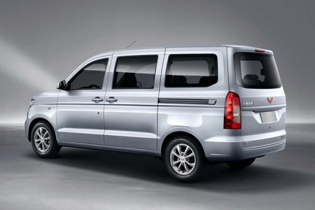 Wuling Hongguang V