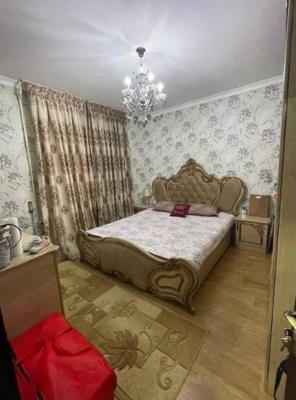 Эльбек 2/2/5 продаю квартиру с бебелью ….!