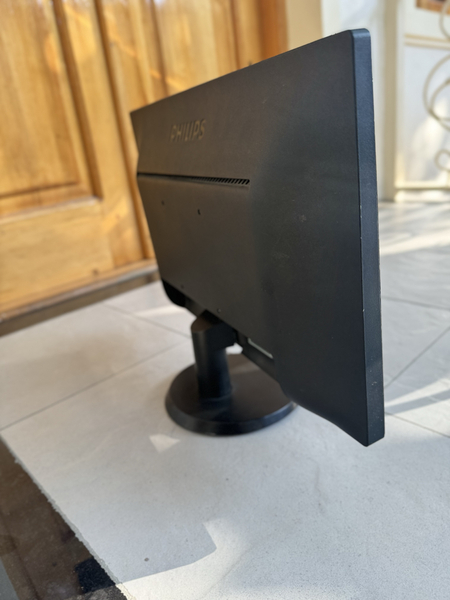 Monitor 19 dyum Philips