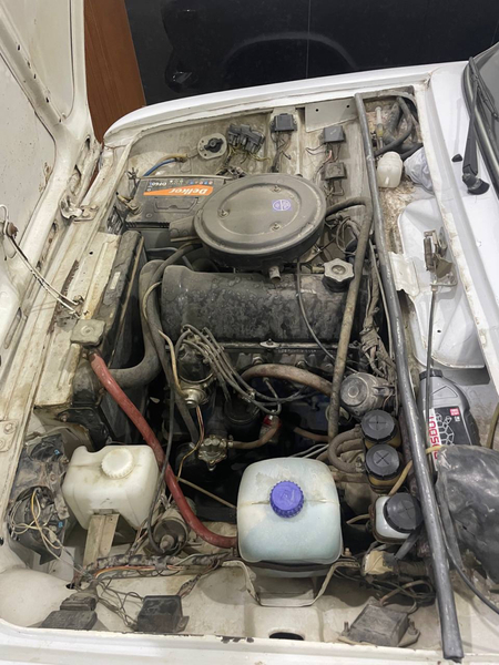 vaz 21011 sotiladi